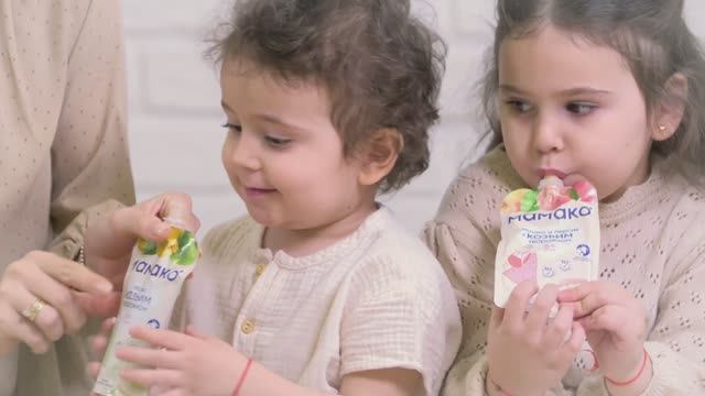 Детское пюре МАМАКО® с козьим творожком в мягкой упаковке