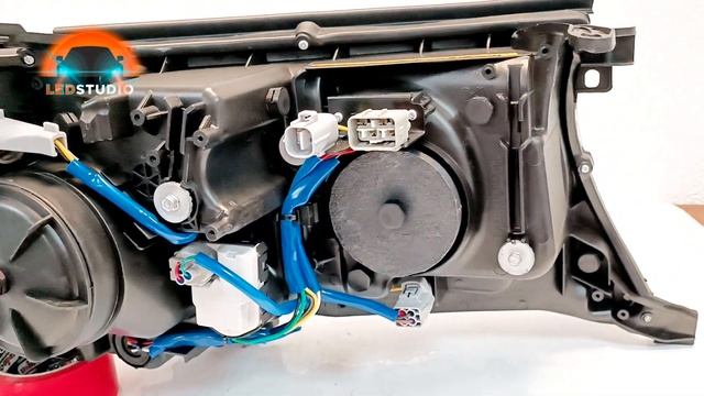 Лэд фары Toyota Land Cruiser 200. Квадро билэд. Тюнинг фары.