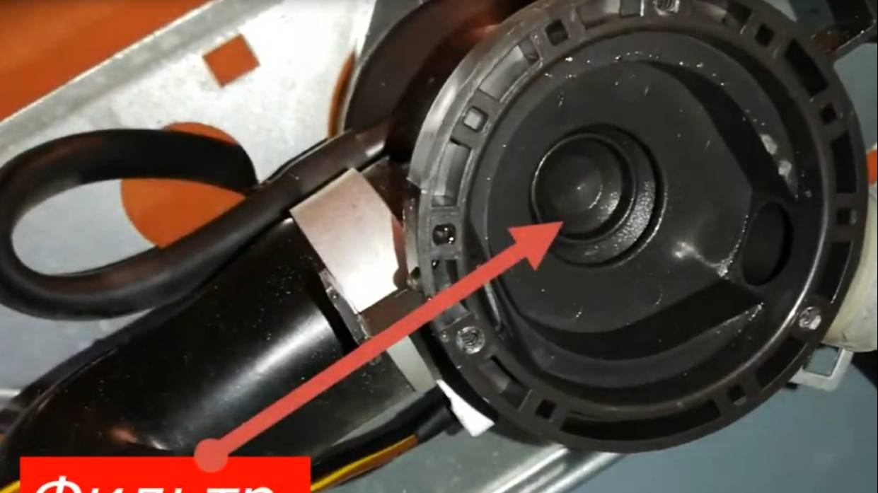 Стиральная машина LG не сливает воду.  Замена насоса слива (помпы).