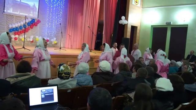 Тапăртатса тăрать Тур лаши. («Шуçăм», д. Тоскаево)