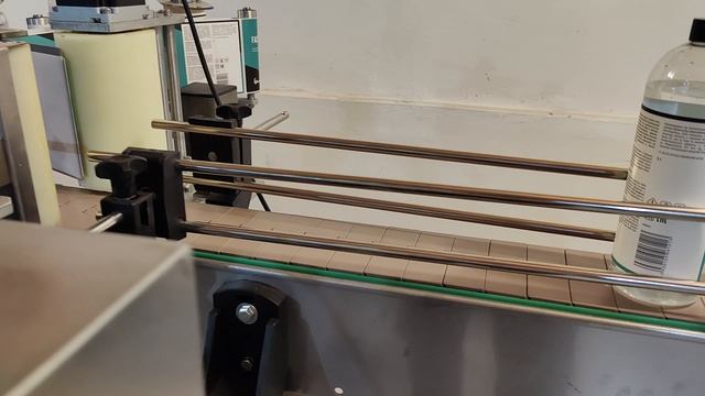 Этикетировочное оборудование на 1 этикетку - EtiKon.ru