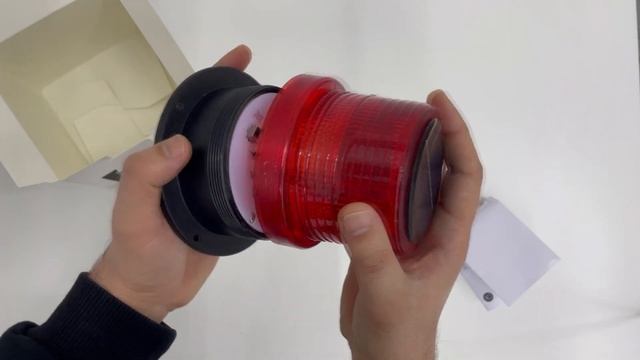 SNT-915-SL-1 / FNAZ-915-SL-1 Сигнальный маяк D=90мм, на солнечной батареи, мигающее свечение , IP65