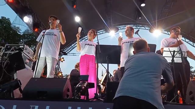 Тост князя Орловского из оперетты"Летучая мышь" И.Штрауса. Исп. Павел Иванов.