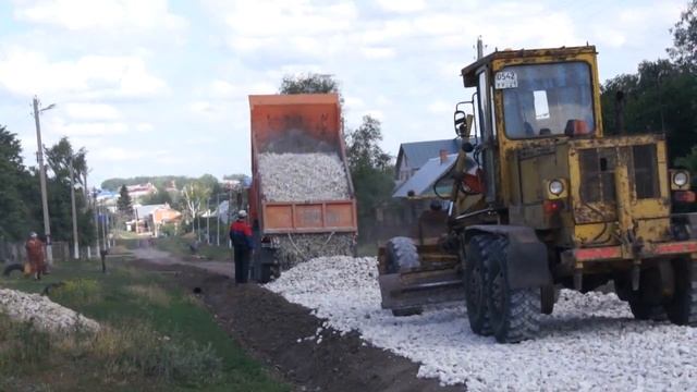 Строительство дороги в Тоскаево