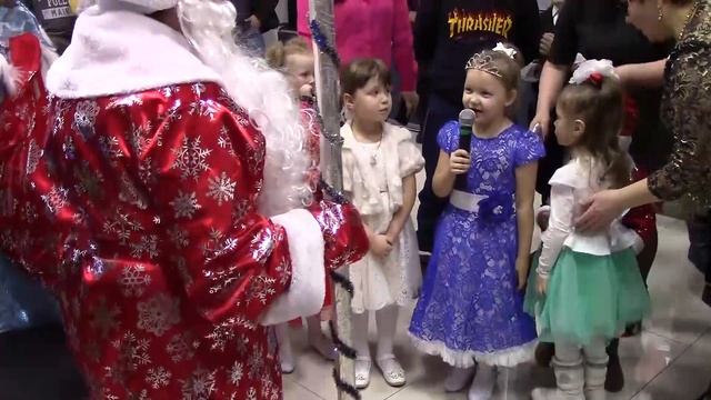 Детская ёлка в ДК д. Тоскаево 1 января 2018 года