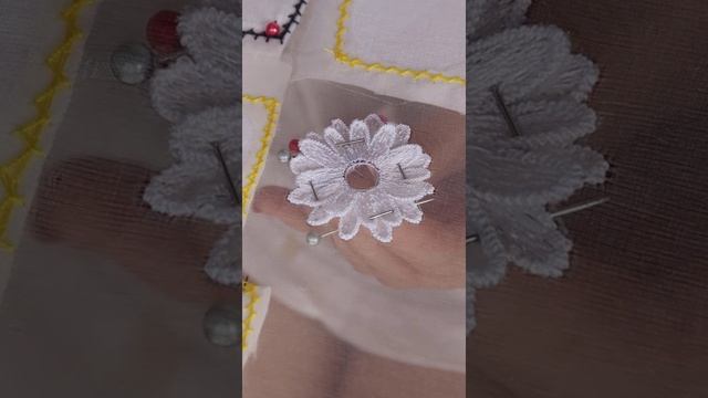 Люневильская вышивка. Заколка, часть3