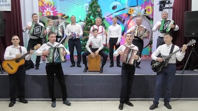 Новогодний онлайн-концерт в МКЦД д. Тоскаево 31 декабря 2021 года