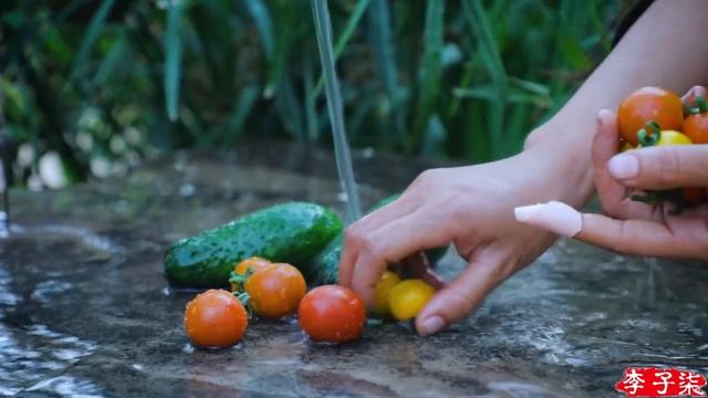 Вы же не ожидали, что это видео будет называться “Жизнь Картофеля”, верно?