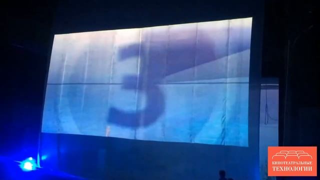 Всасывающийся занавес кабуки в театре им  Моссовета