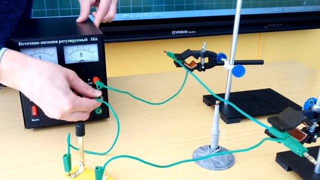 Опыт Эрстеда: электричество в магнетизм