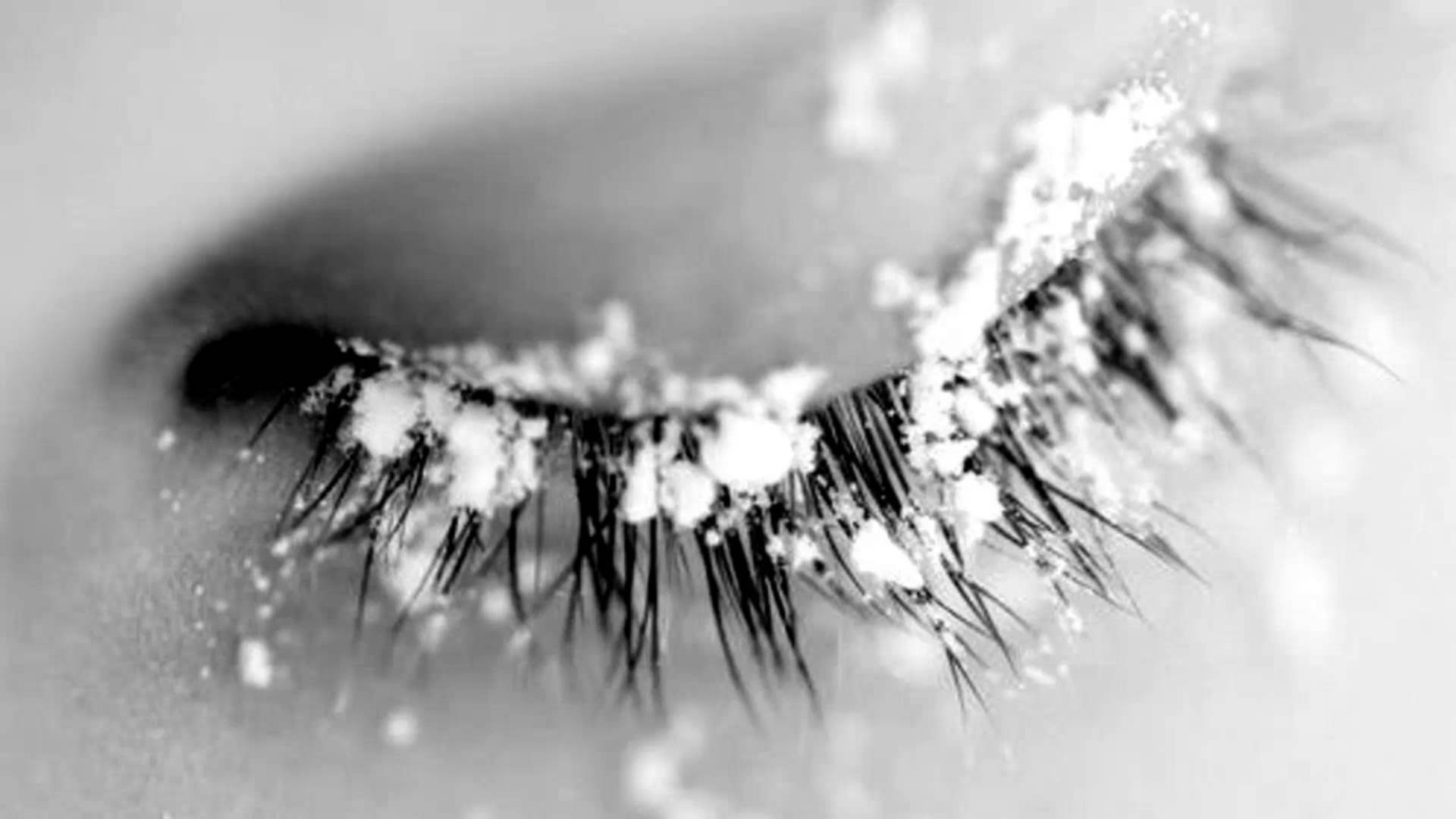 ЗАДУШЕВНАЯ ПЕСНЯ ПРО ЛЮБОВЬ _ У ТЕБЯ НА РЕСНИЦАХ, СЕРЕБРЯТСЯ СНЕЖИНКИ _ НОСТАЛЬГИЯ