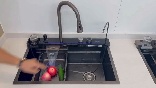 Кухонная мойка Cerutti SPA Gloria II nano black 10356, многофункциональная 75x46x23