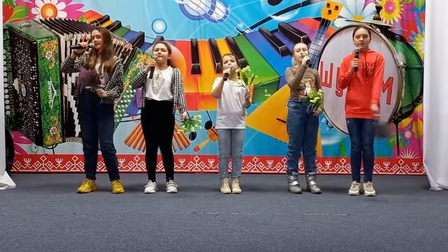 Онлайн-концерт Тоскаевского МКЦД «С праздником, Защитники!» на 23 февраля 2022 года