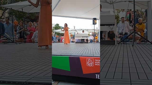 Выходная ария Сильвы из оперетты"Сильва" И.кальмана. Исп.Ольга Белохвостова.