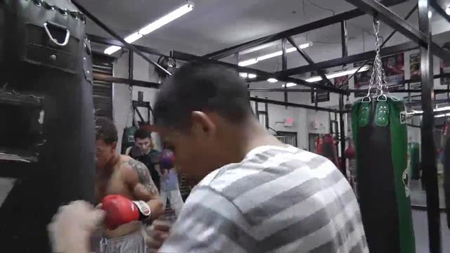 Inside The Mayweather Boxing Club in Las Vegas

Внутри боксерского клуба Мейвезера в Лас-Вегасе