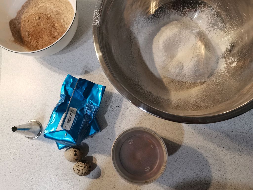 Готовим в прямом эфире..простые рецепты ко Дню Отца ❤️..Печенье с начинкой из варёной сгущёнки и..