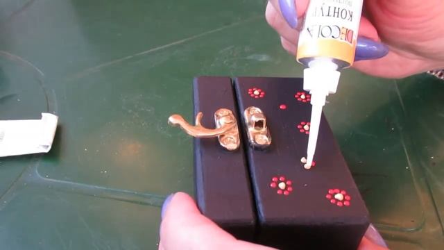 Точечная роспись маленького сундучка!