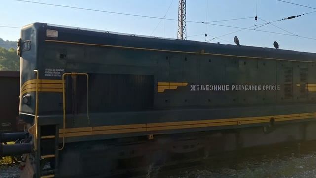 Сербия. Очень приветливый машинист тепловоза!