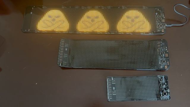 HI GROOM дисплеи вместе