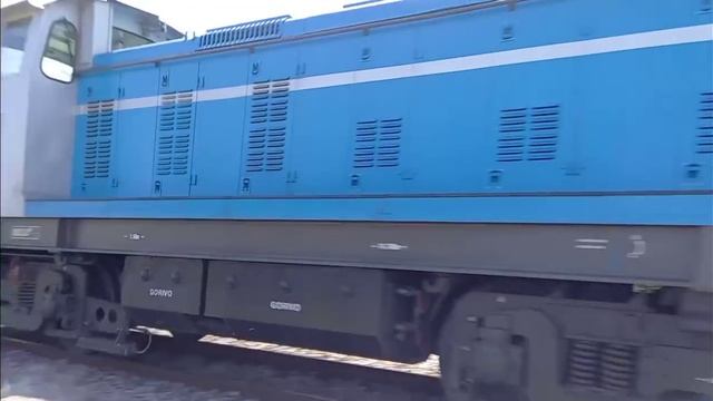 Приветливая бригада электровоза Сименс, Наливной поезд