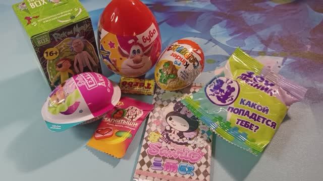 Распаковка и обзор сюрпризов.