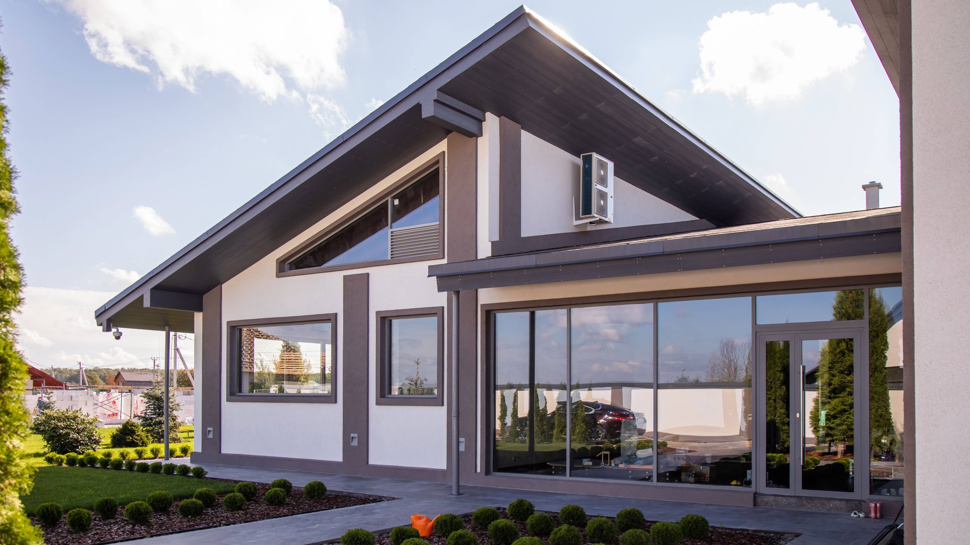 Остекление коттеджа в п. Красная Заря