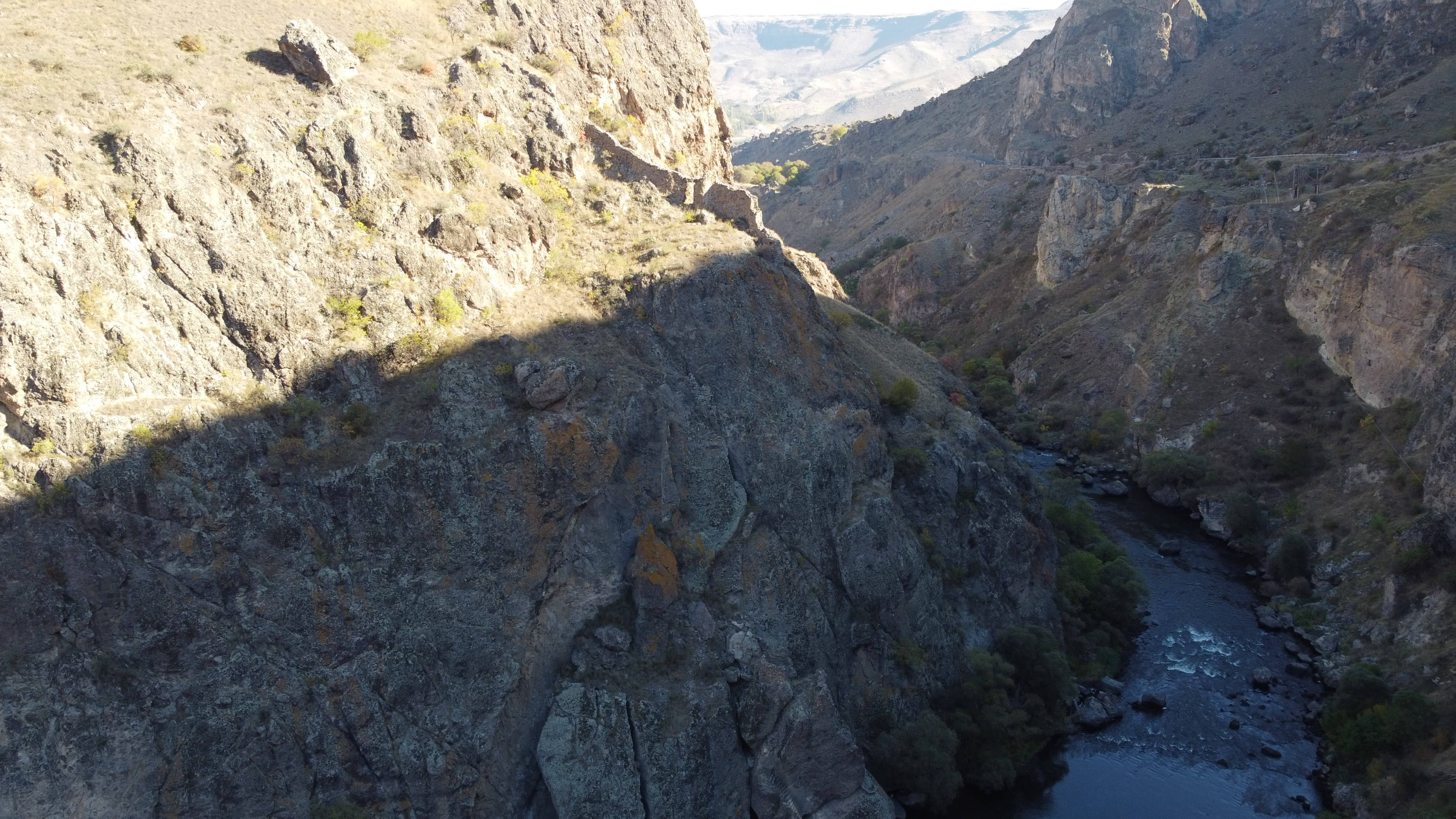 2023, октябрь, Грузия, 6-й день (сплав) - р. Мтквари (Кура) - каньон Тмогви ч.2