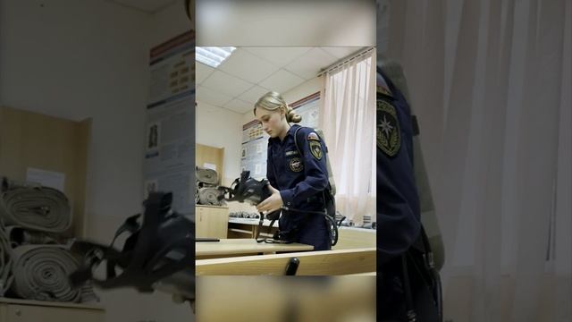 Даша проверяет СИЗОД MSA AUER