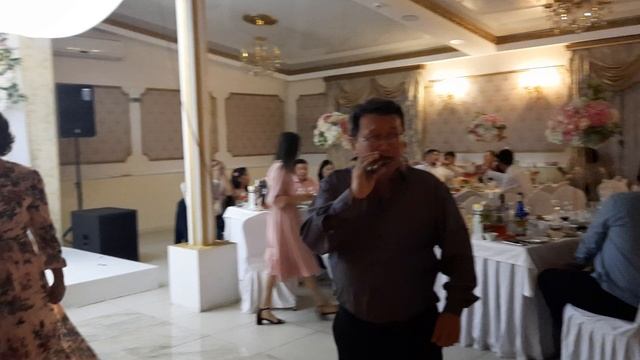 Поет Егор Худаев "Мичилий" (Улыбнись)