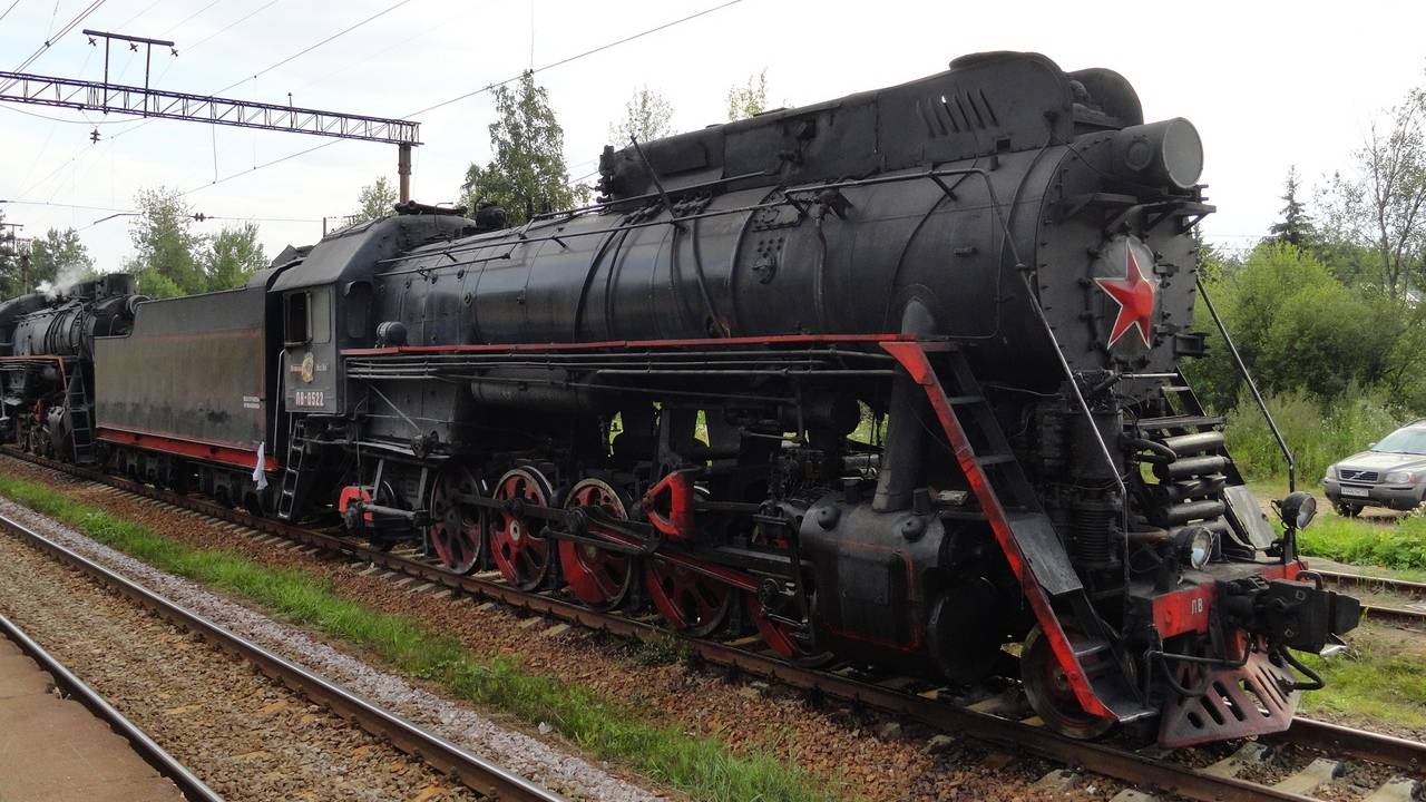 Ретро паровоз на ст. Грузино