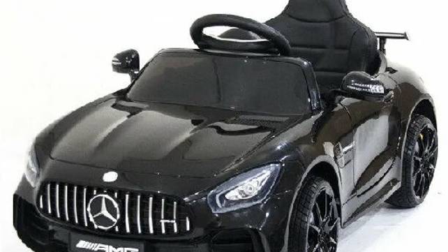 Сборка детского электромобиля Mercedes AMG