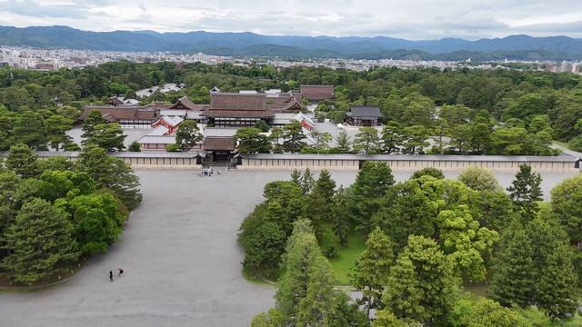 Китай