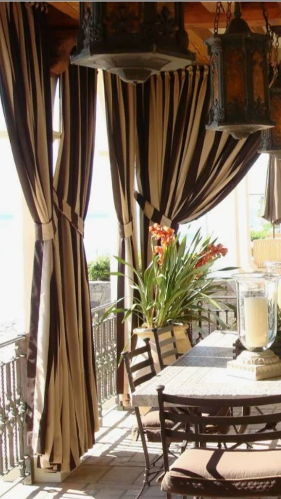 Вешаем шторы на веранду. Смотрим конструкцию крепления.