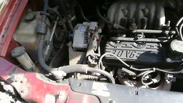 Почему на крышке масла, белый налет_