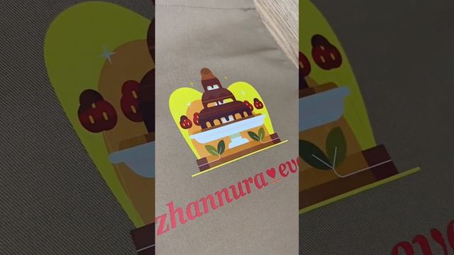 "Воплотите свой стиль в каждом кулинарном шедевре с нашими наклейками для брендирования фартуков!