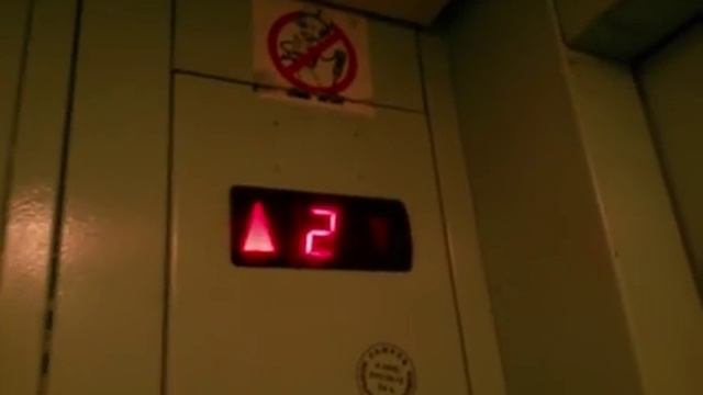 Электрический лифт (г. Балашиха), V=0,71 м/с, г-п 400 кг (3)