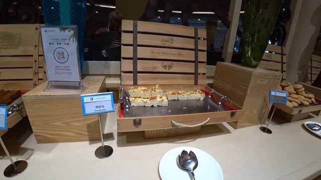 Завтрак в отеле Баохонг .Хайнань Дадунхай.Часть 3