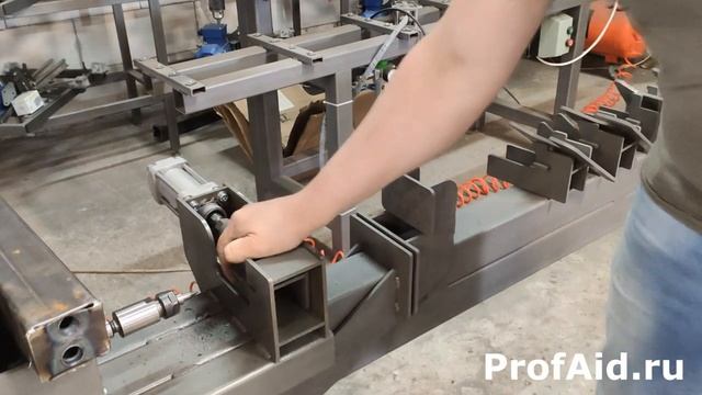 Термо сверло - станок для термического сверления в торец трубы.