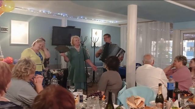 Частушки под гармонь на юбилее 18+