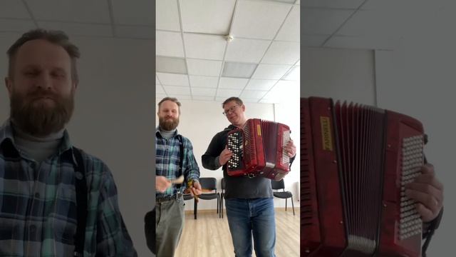 Угадай застольную песню / что бы я делал без ложкаря