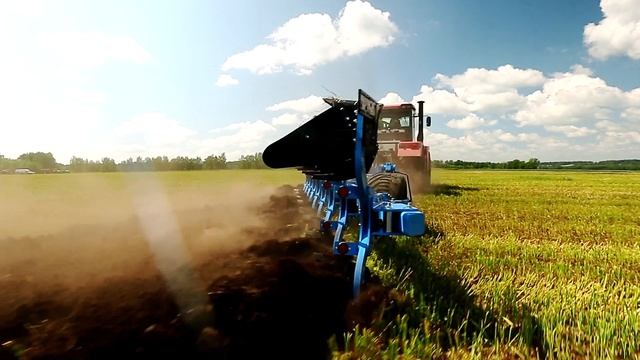 Плуг полунавесной оборотный PERESVET ППО-(8+1)х35  Алмаз