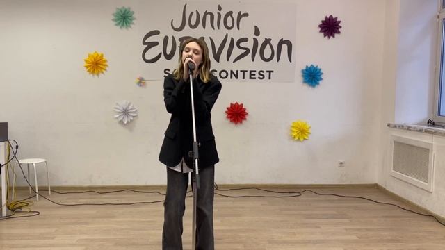 Лена Болдина, 8 класс - Billie Eilish - idontwannabeyouanymore