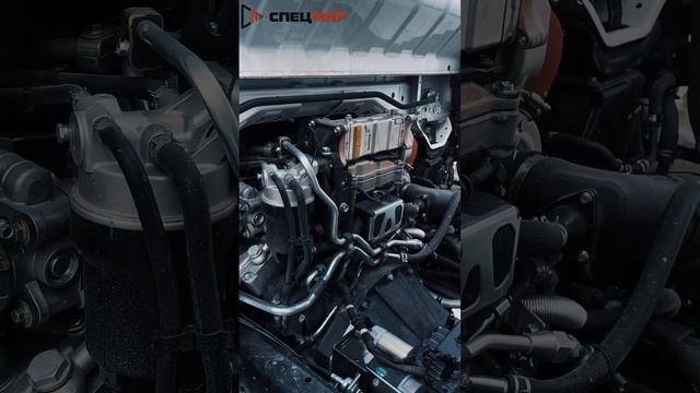 Автобетоносмеситель ISUZU 4x2 мощностью 190 л с , 3 куб м