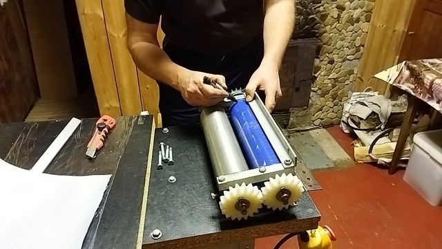 Замена "рубашки" на гладких вальцах