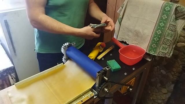 Идеальный прокат гладких восковых пластин