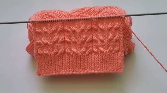 Красивый, простой узор спицами #узорспицами #вязаниеспицами #спицами