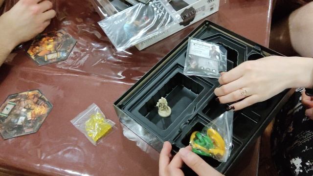 Обзор настольной карточной игры (Войны Чёрной Розы)  Black rose wars ! ч.4