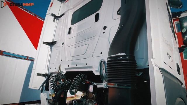 Седельный тягач Mercedes Benz Actros 1853