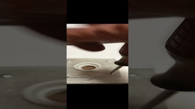 Опорный подшипник для вращающейся мачты