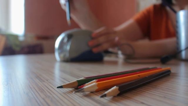 Автоматическая точилка "Index". Обзор КАРАНДАШЕТОЧКИ